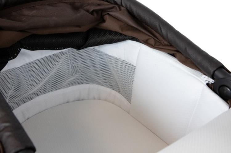 Luxury Bassinet - Brown